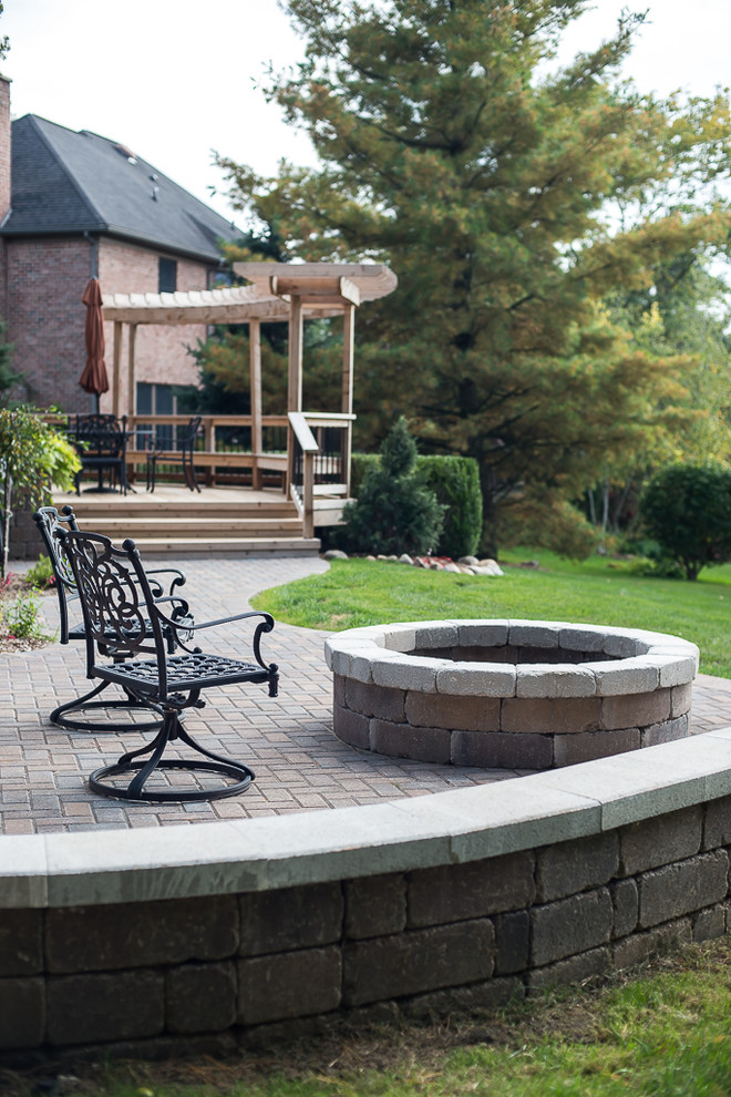 Golf Course Overlook - Traditional - Patio - Detroit - by Lotus ...