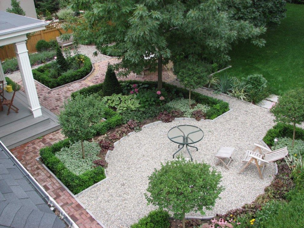 Graceful English gardens - Traditional - Patio - Toronto - by D.A ...