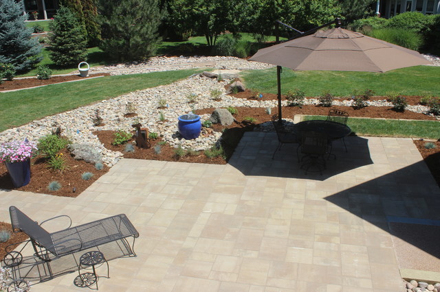 "H" Paver Patio and Backyard Landscape - Traditional - Patio - Denver ...