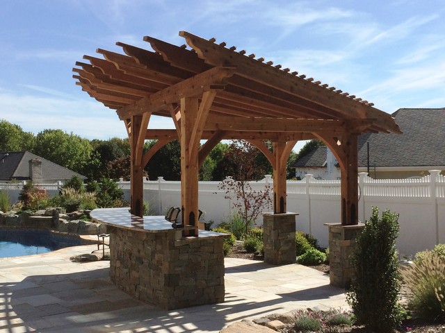 Hajjar Timber Frame Pergola - Classique - Terrasse et Patio - New York ...
