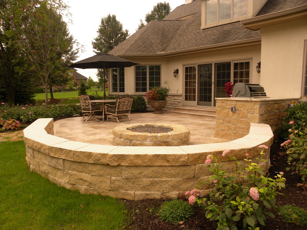 Hardscaping Back Yard Patio - Traditional - Patio - Chicago - by Smalls ...