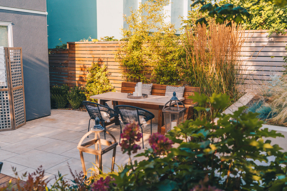 Hastings-Sunrise - Modern - Patio - Vancouver - by Inside Out - Design ...