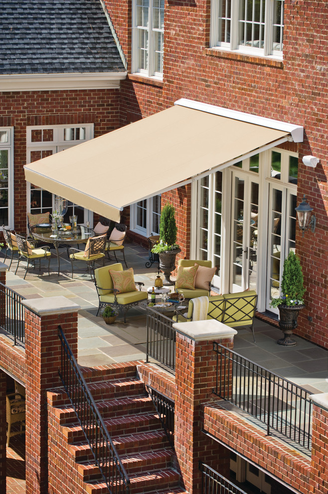 Helmink House Solair PS2000 - Traditional - Patio - Raleigh - by Solair ...