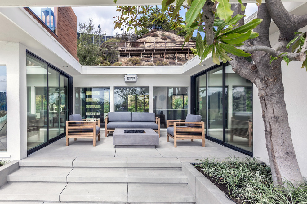 Hollywood Hills - Midcentury - Patio - Los Angeles - by Somerset ...