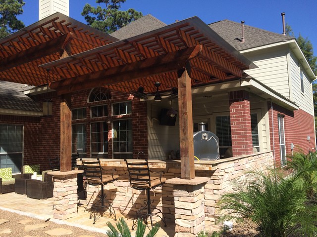 Houston Firepit, Two-Tier Pergola & Outdoor Kitchen With Pizza Oven ...