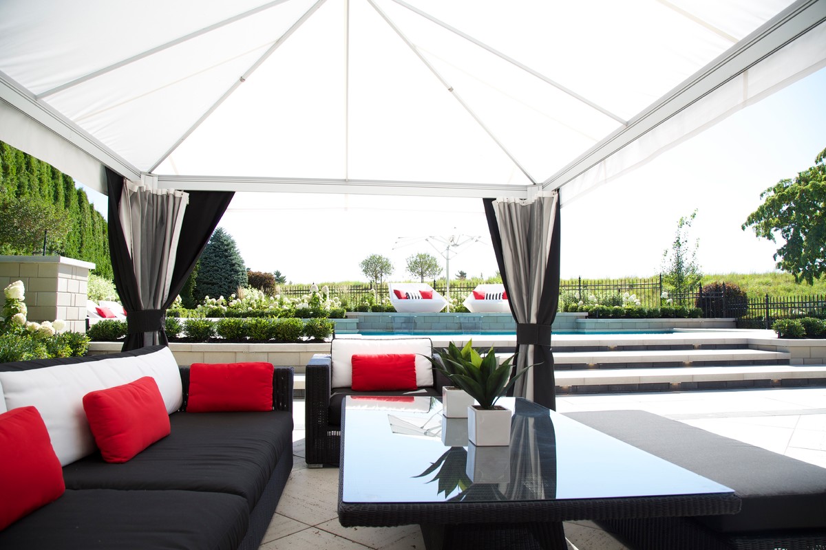 Incredible Fountainebleu in Laval, Qc - Patio - Montreal - by User | Houzz
