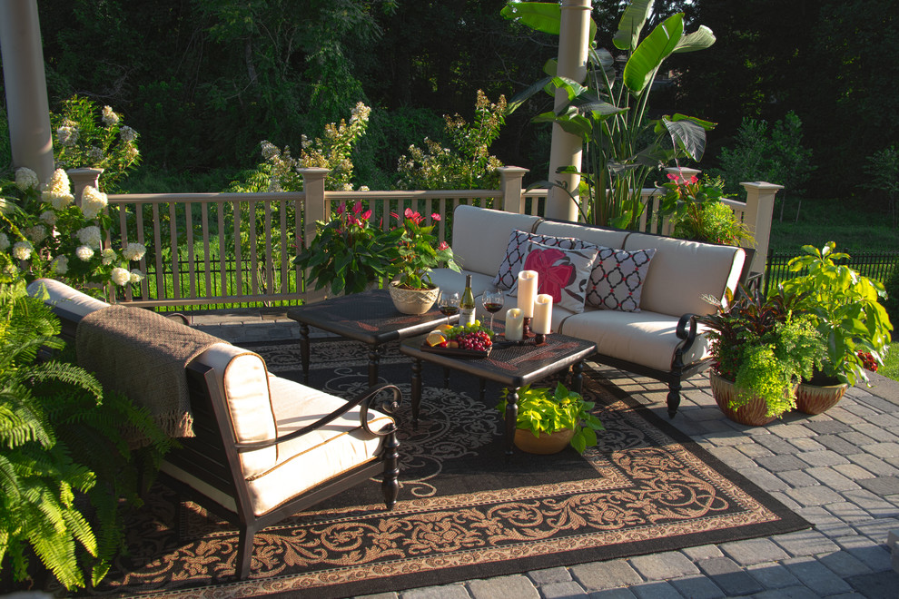 Inviting Outdoor Room - Traditional - Patio - DC Metro - by Merrifield ...