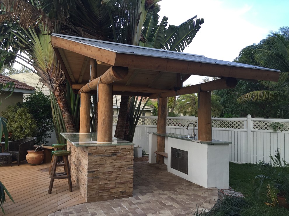 Kraft Tiki Hut - Rustic - Patio - Miami - by Acassa Construction LLC ...