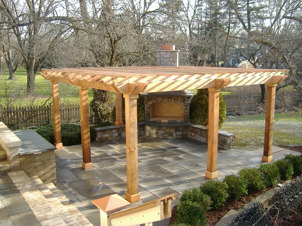 Lake Forest Outdoor Room - Traditional - Patio - Chicago - by Exterra ...
