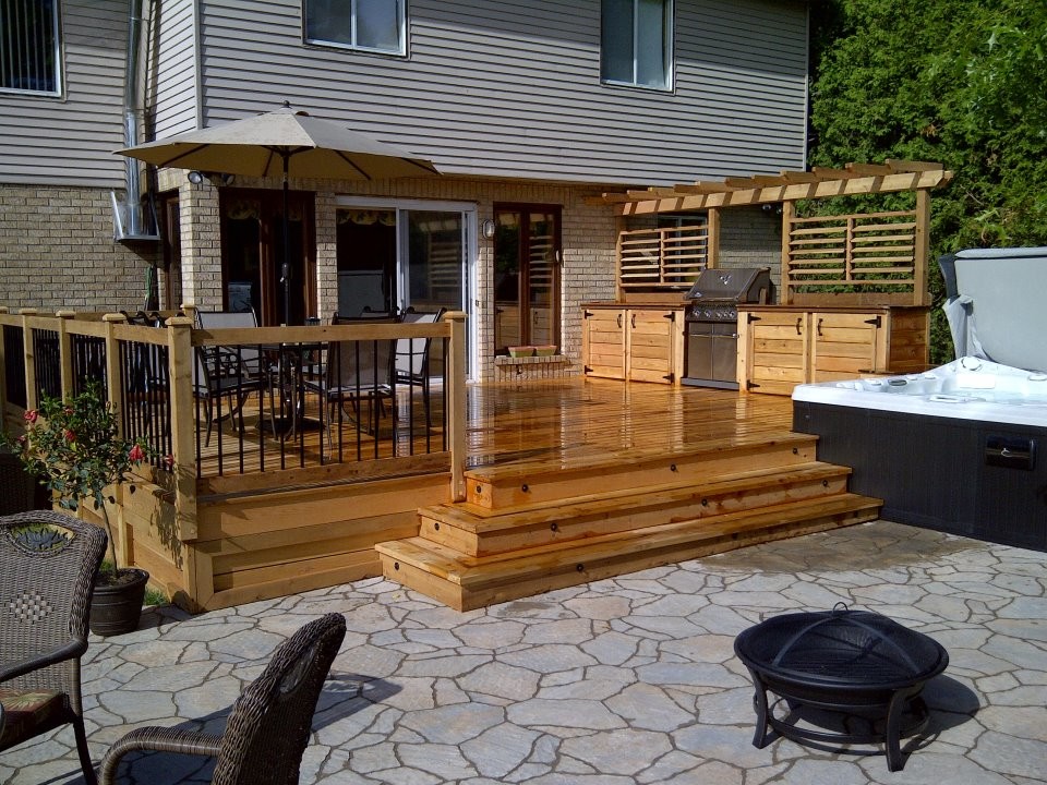 Large Patio with Outdoor BBQ and Hot Tub - Craftsman - Patio - Toronto ...