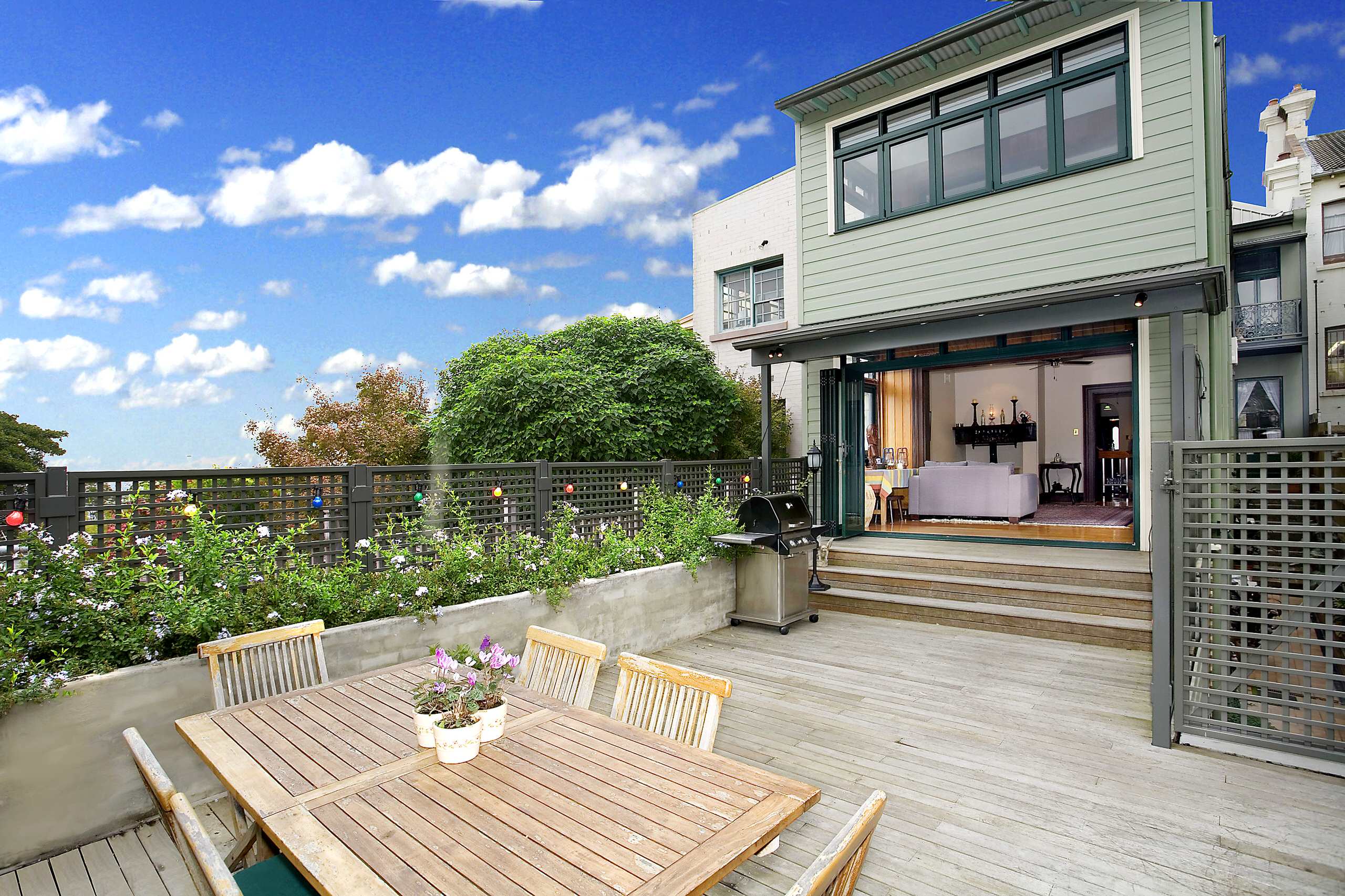5 City Terrace Houses That Surprise: Inside and Out | Houzz NZ