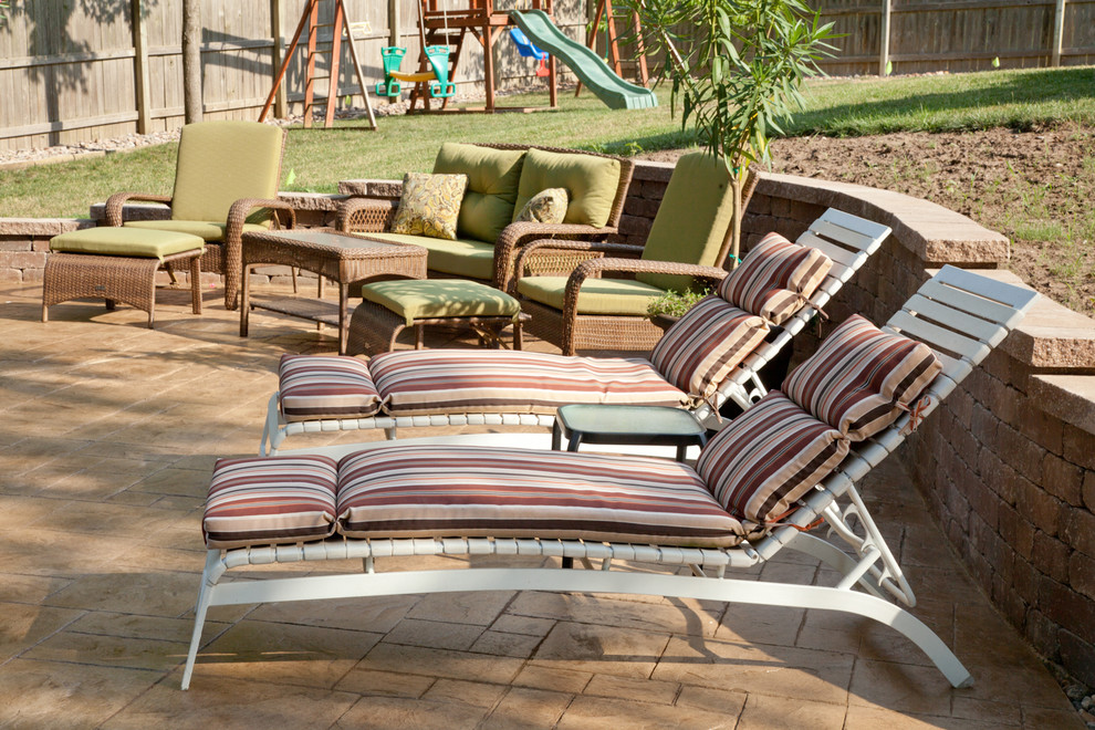 Leawood Pool & Outdoor Living - Contemporary - Patio - Kansas City - by ...