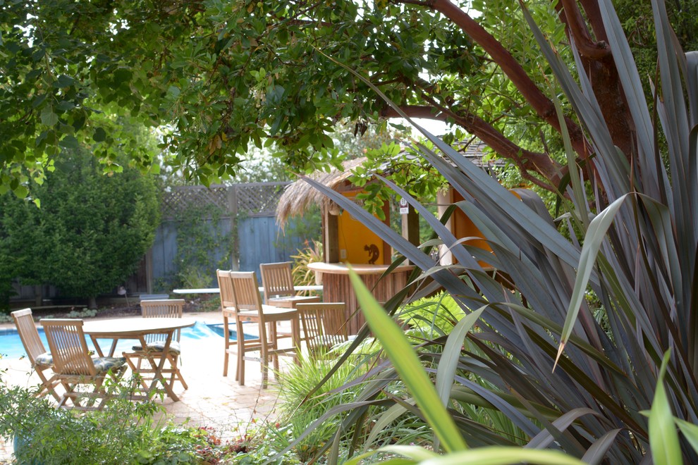 Los Altos Landscape Garden Design - Green Patio - Mediterranean - Patio ...