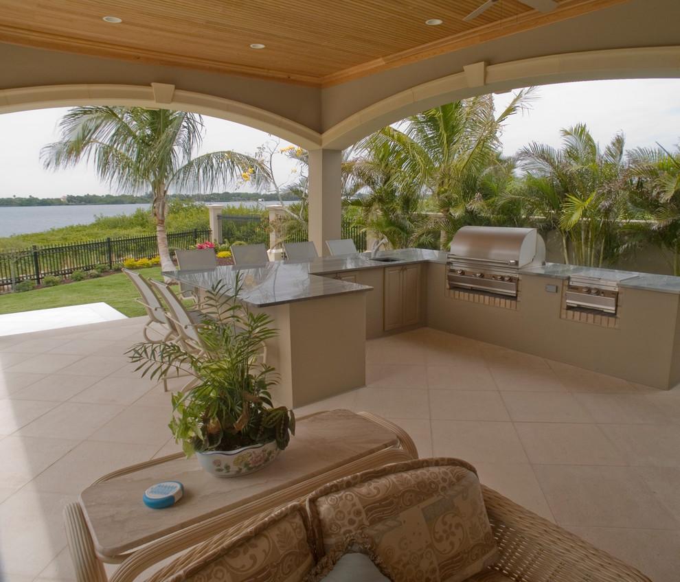 Love Shack - Traditional - Patio - Orlando - by Brevard Stone Inc | Houzz
