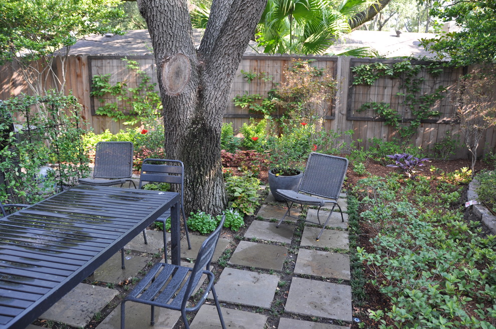 Lush backyard in Tanglewood - Contemporary - Patio - Houston - by ...
