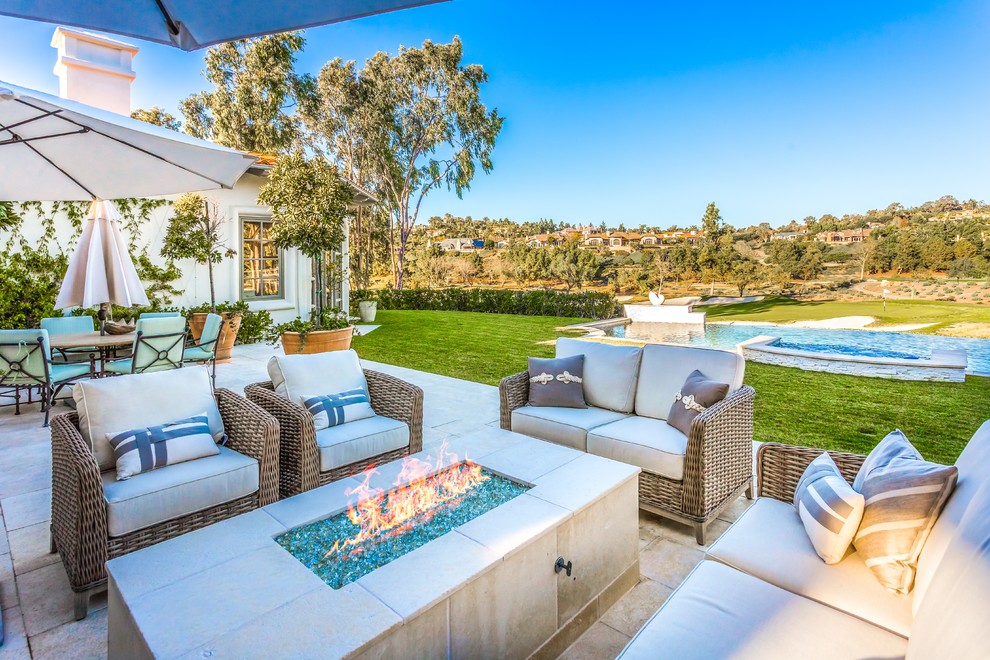 Luxury Exterior Seating Area Design of a Golf Course Home ...