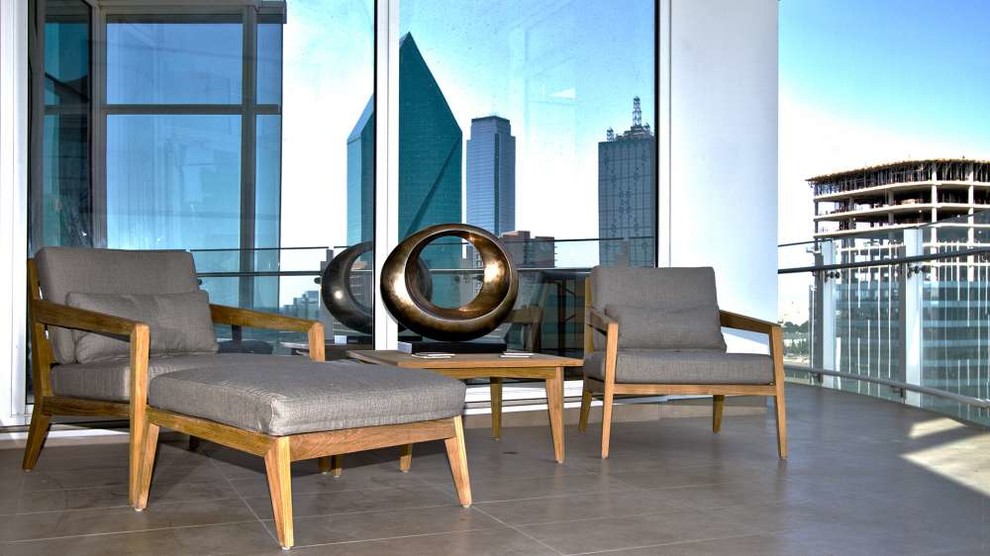 Luxury High Rise Living at Museum Tower Dallas - Modern - Patio ...