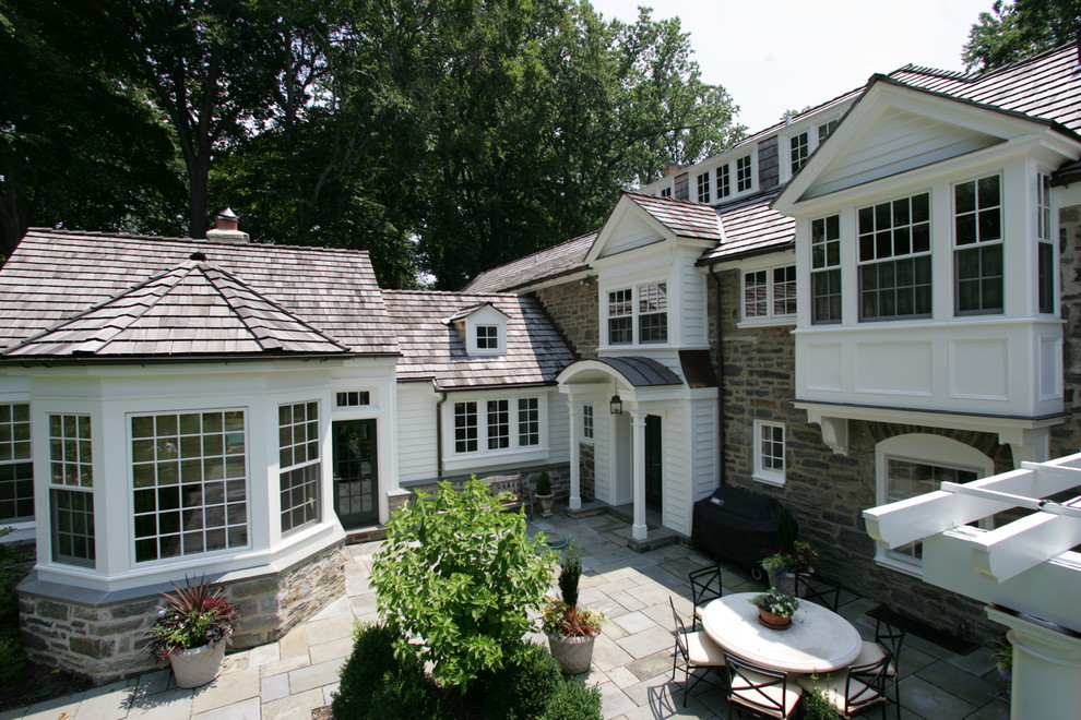 Main Line Philadelphia, House in Bryn Mawr - Traditional - Patio ...