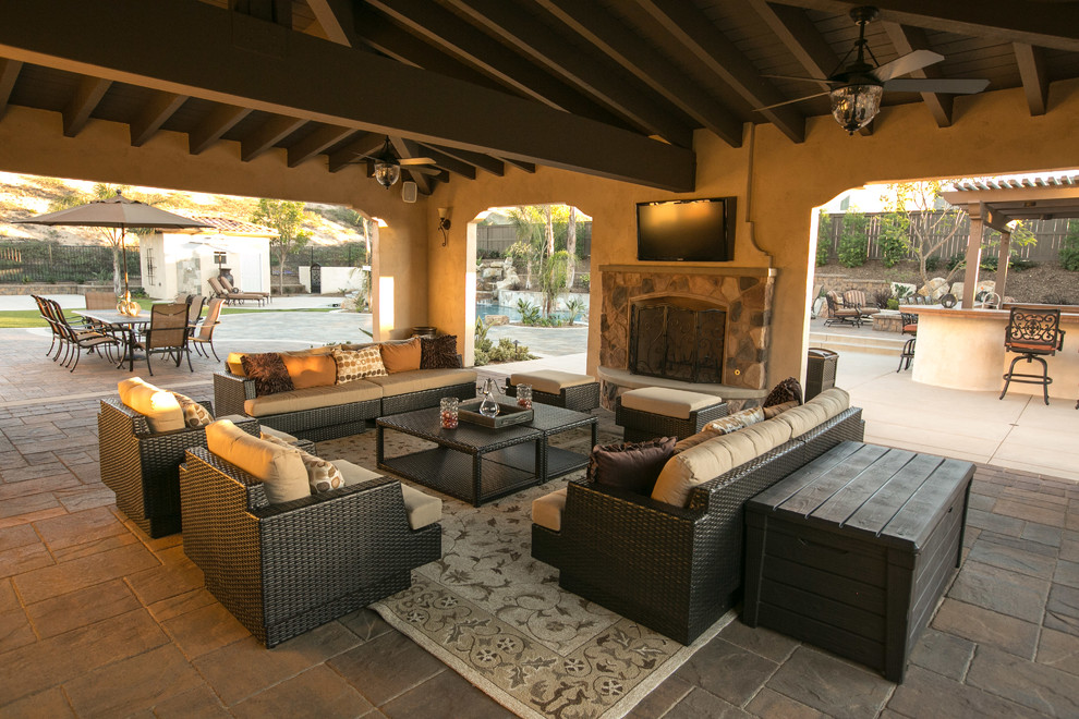 Mantanona Project : Western Outdoor Designs - Mediterranean - Patio ...