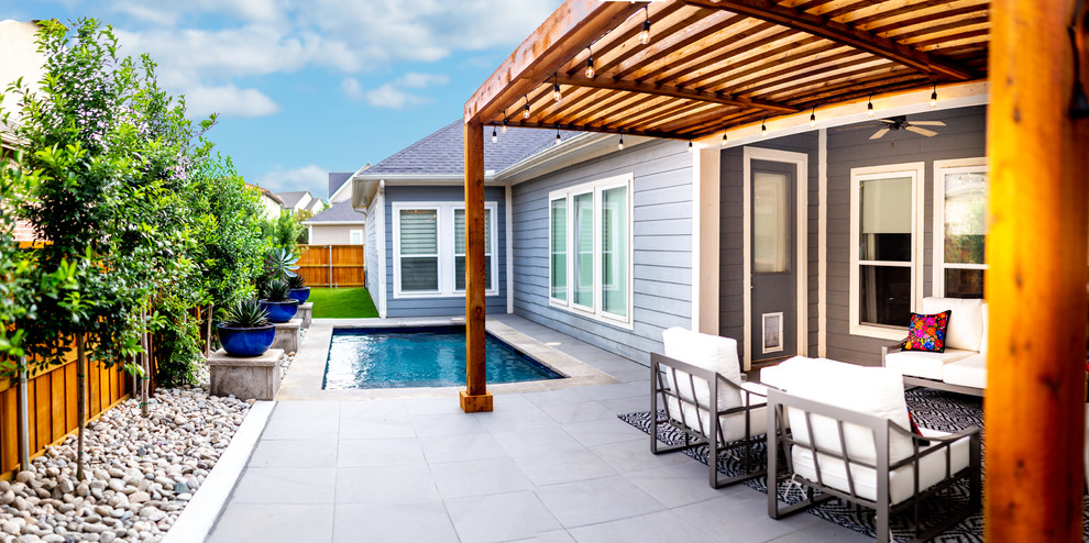 Modern Backyard - Contemporary - Patio - Dallas - by Alterra Landscape ...
