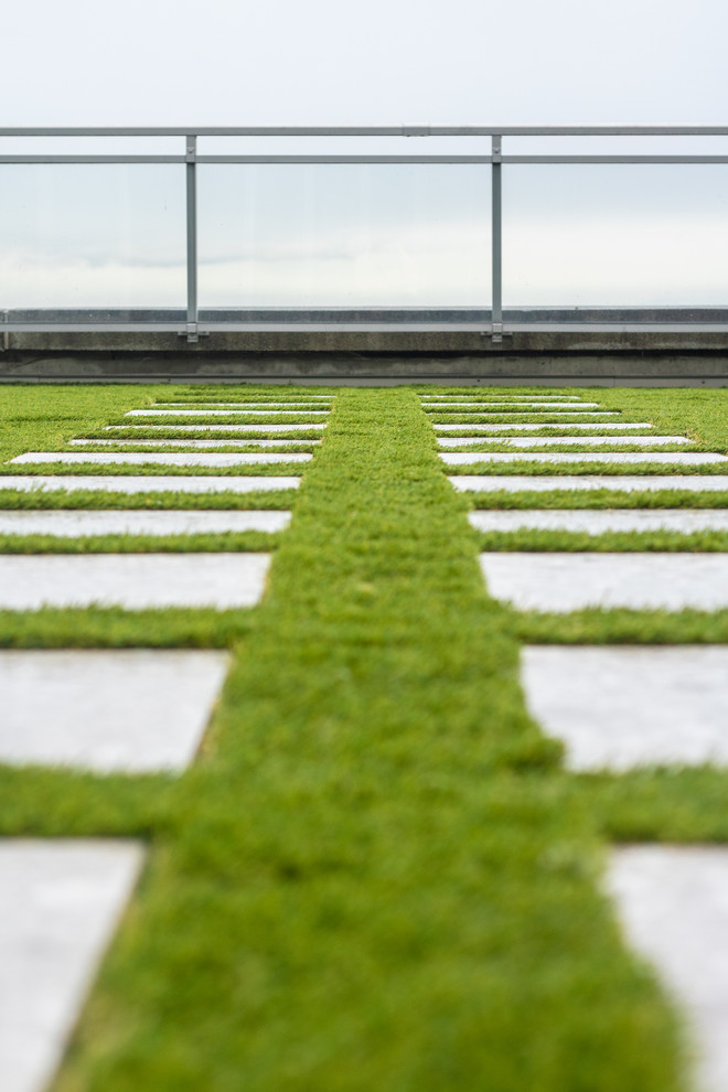 Modern Condo Terrace - Modern - Landscape - Toronto - by Arbordale ...