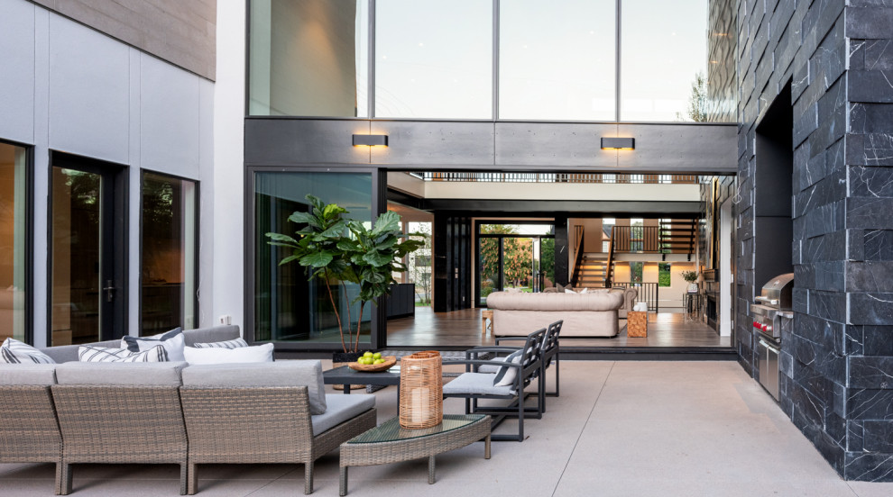 Modern Mountain Retreat - Modern - Patio - Denver - by Material | Houzz UK