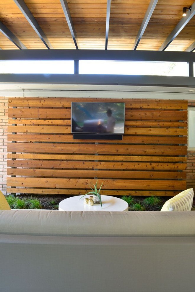 Modern Horizontal Privacy Screens - Modern - Patio - Dallas - by ...