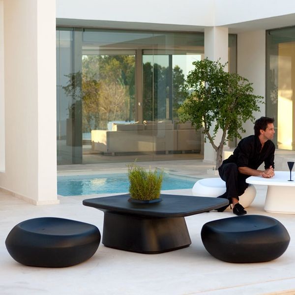 Moma Outdoor Lounge Table - Modern - Patio - Chicago - by Home ...
