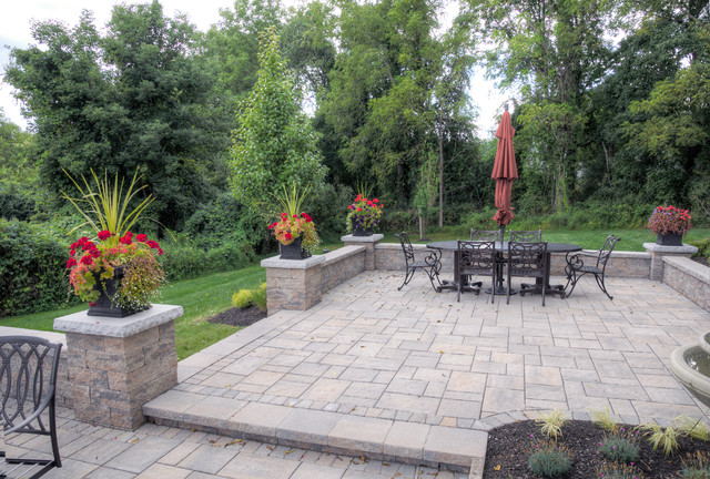 Multi-level patio - Contemporary - Patio - New York - by Environmental ...