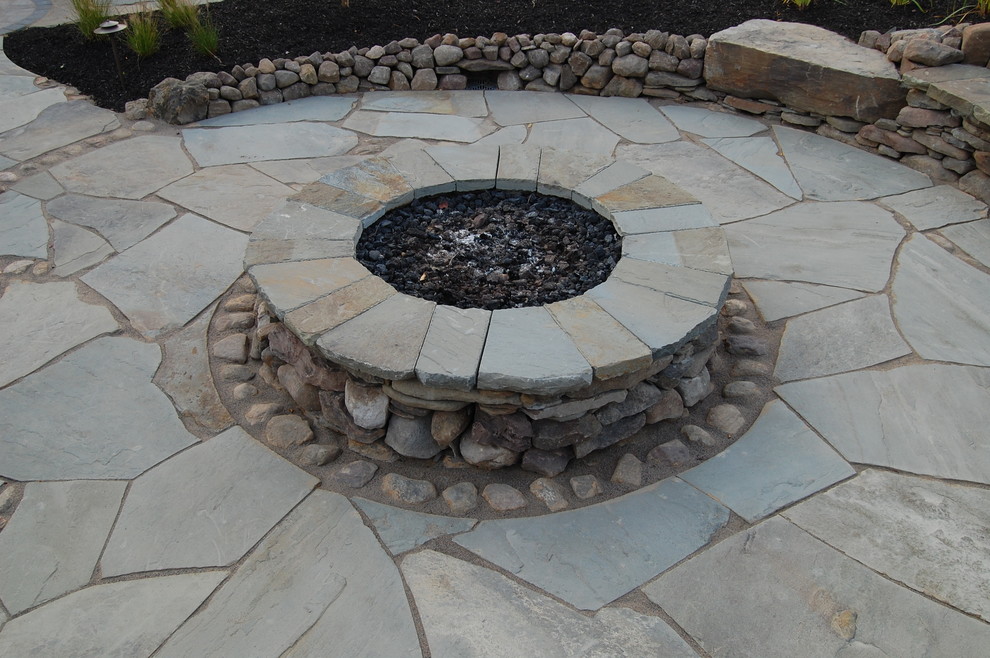 Natural Stone Outdoor Fire Pit - Traditional - Patio - New York - by E. Wyse Nurseries, Inc. | Houzz