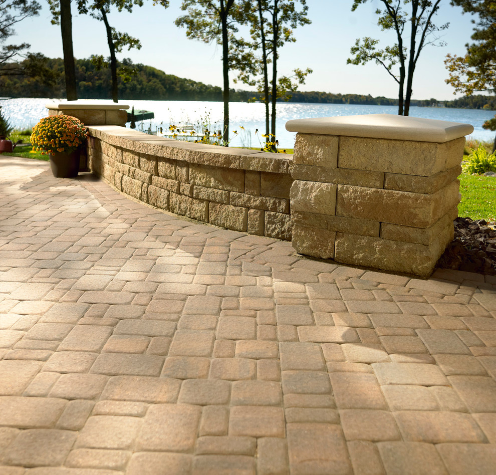 Northern Retreat: lakeside patio with freestanding wall - Traditional ...