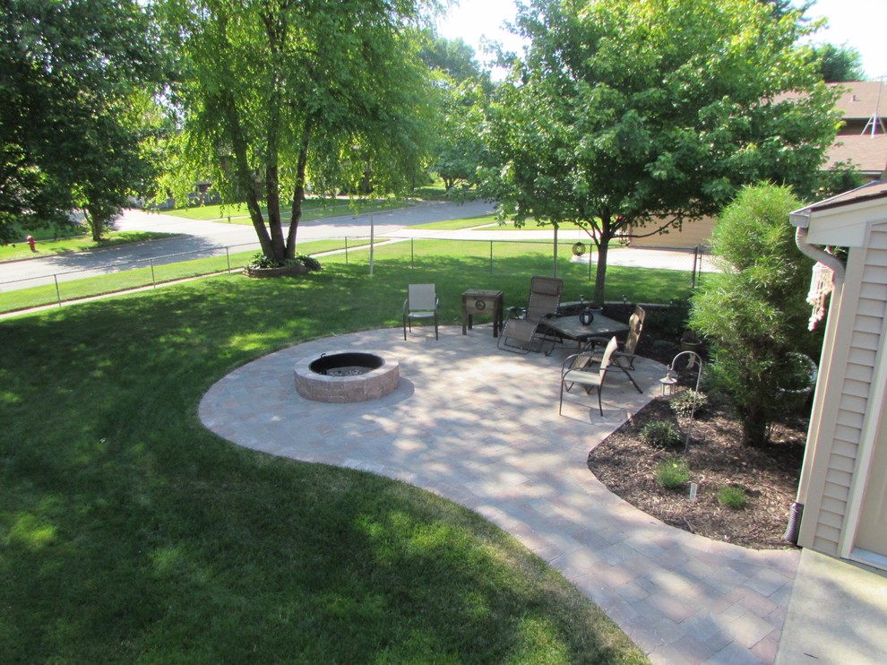 Oblong Custom Patio and Firepit - Traditional - Patio - Other - by ...