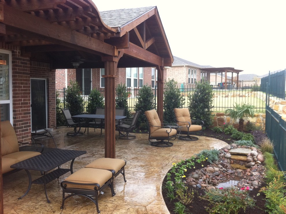 Open Gabled Roof Patio Cover - Traditional - Patio - Dallas - by Urban ...