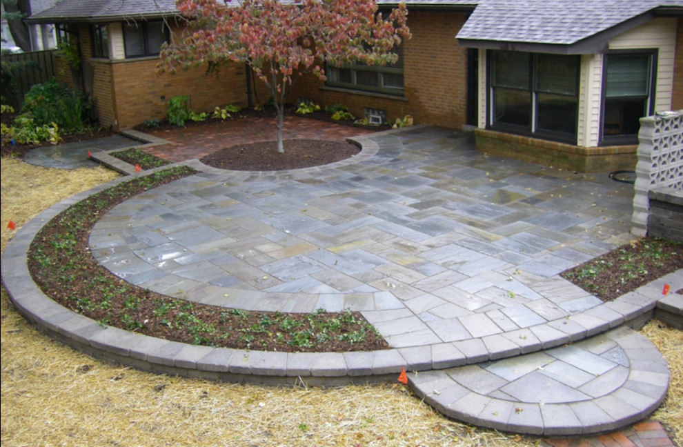 Our Work - Traditional - Patio - Detroit - by D&E Landscaping & Grading ...