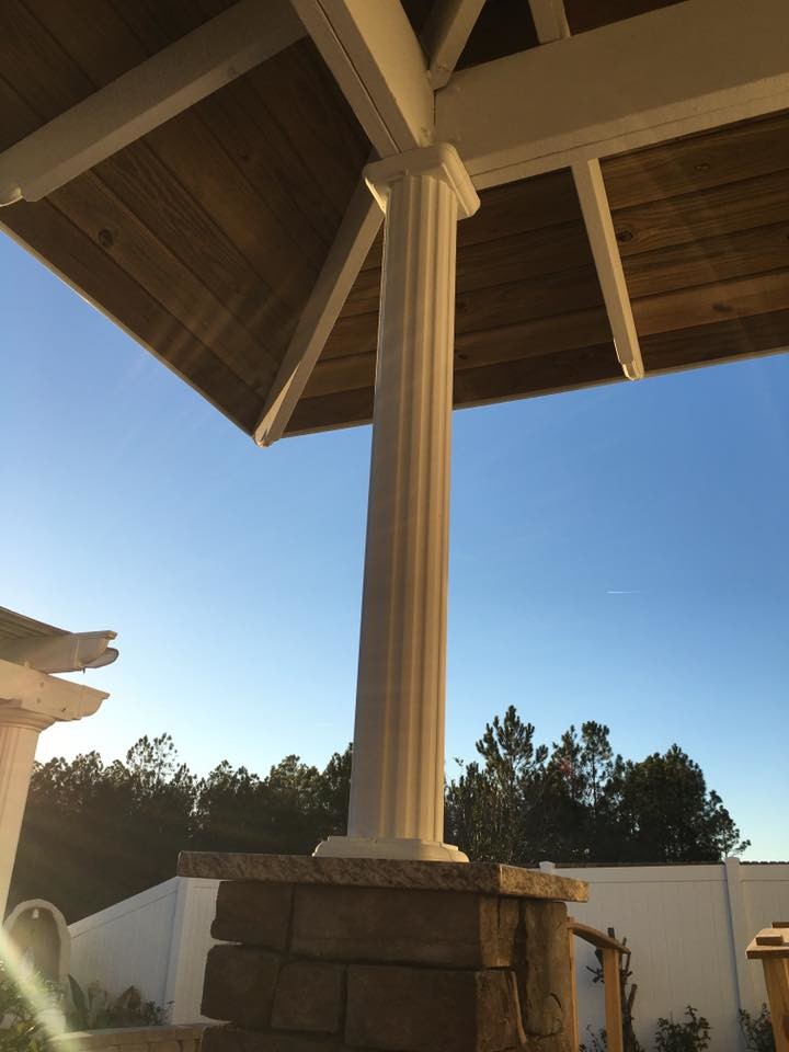 Outdoor Bar with Exposed Rafter Roofing & Paver Seating - Traditional ...