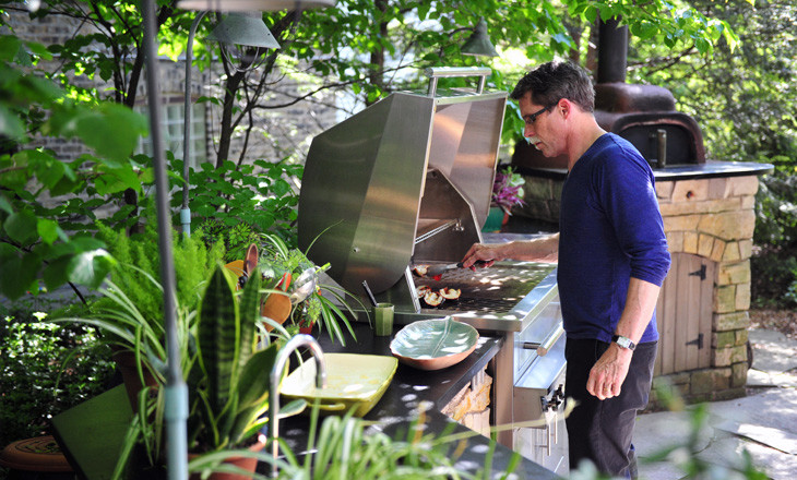Outdoor Kitchen - Chicago: Chef Rick Bayless - Contemporary - Patio ...