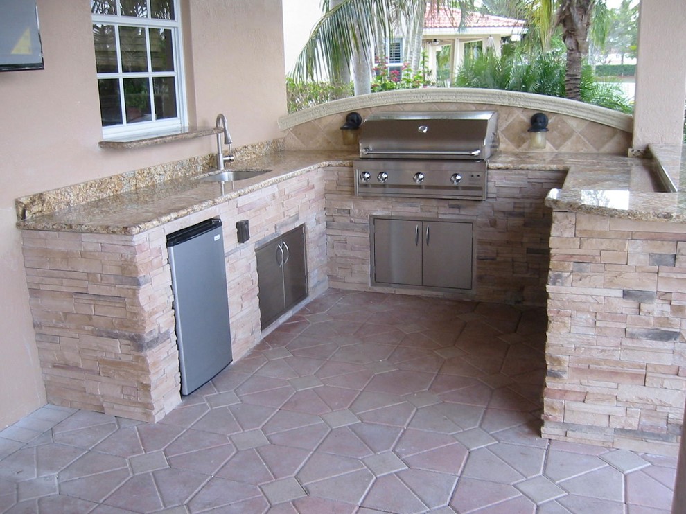 Outdoor Kitchen Drawing and Finished Projects - Tropical - Patio ...
