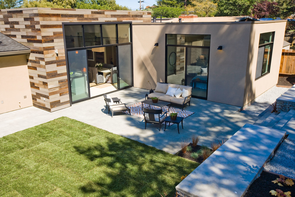 Outdoor Living in private backyard - Contemporary - Patio - San ...