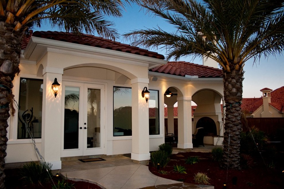 Outdoor Living - Mediterranean - Patio - Houston - by JMC Designs llc | Houzz