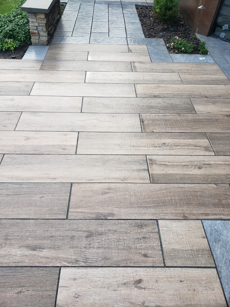 Outdoor Living - Patio - Minneapolis - by Minnesota Tile & Stone | Houzz