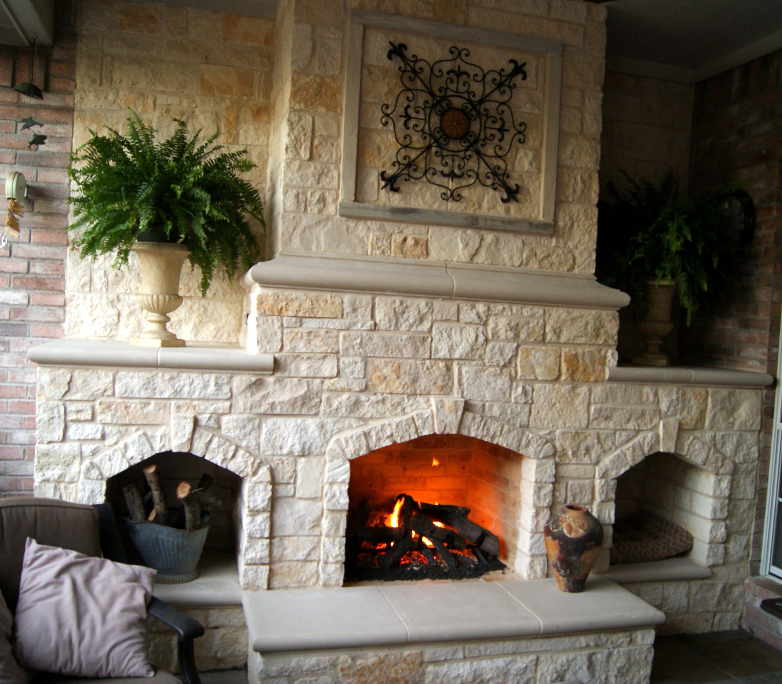 Magnolia Homes Austin Stone Fireplace Magnolia Home Hardie Shingle HZ5