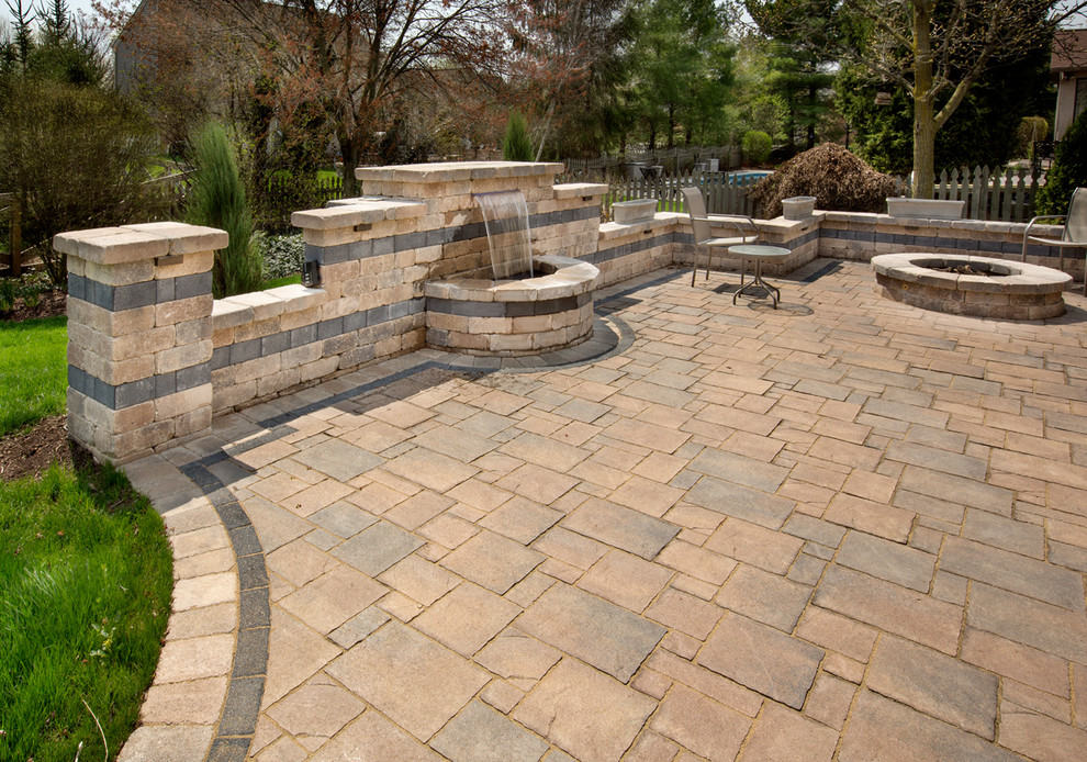 Outdoor Living - Traditional - Patio - Columbus - by Nicholson Builders ...