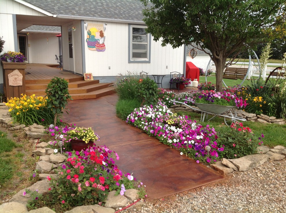 Outdoor Walkways - Stain with Terra-Cotta color stain - Classique ...