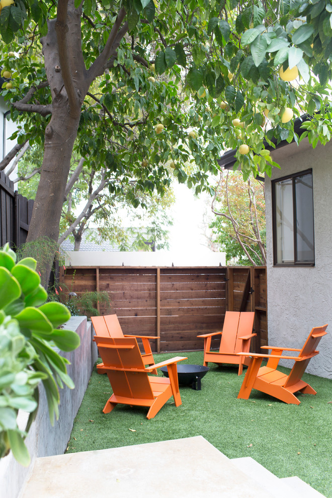 Outside - Modern - Patio - Los Angeles - by Sara Bates Interior Design ...