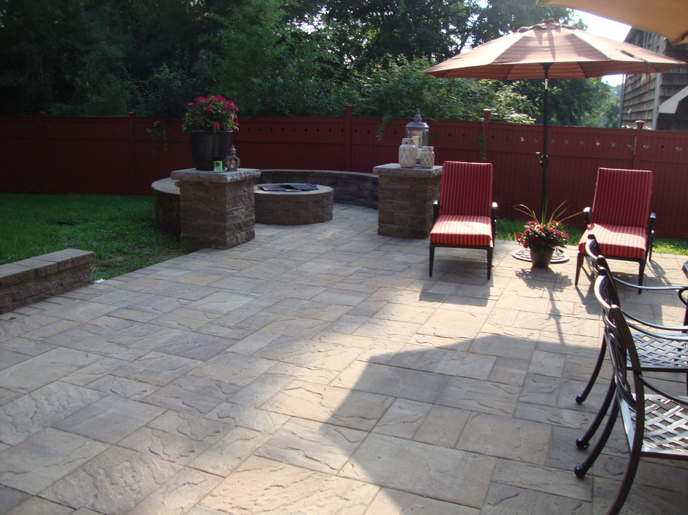 Patios - Traditional - Patio - New York - by Longo's Landscaping ...