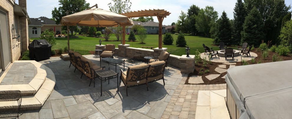 Pergolas and Ramadas - Traditional - Patio - Chicago - by Beary ...