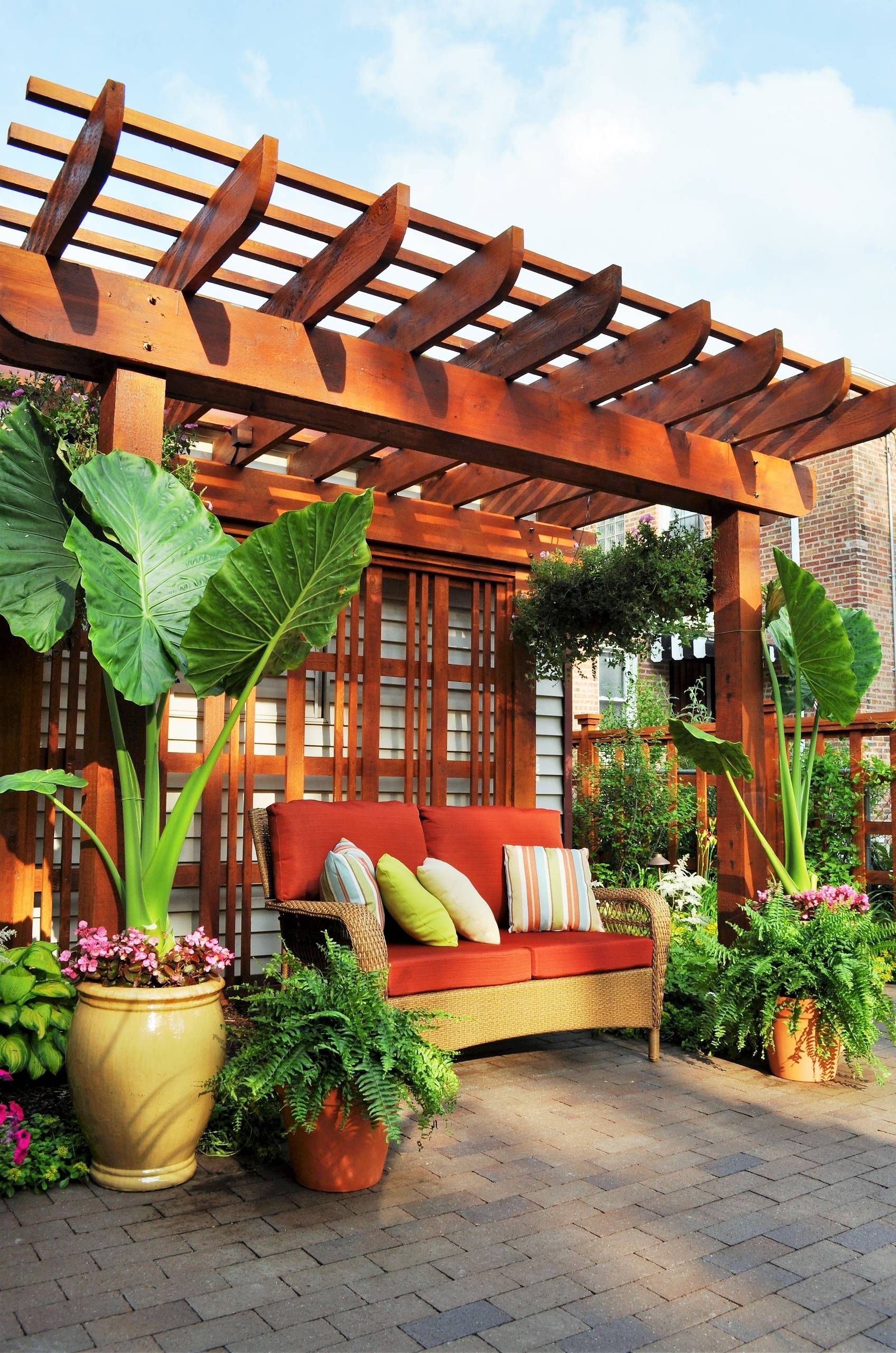 Oriental Pergola Designs