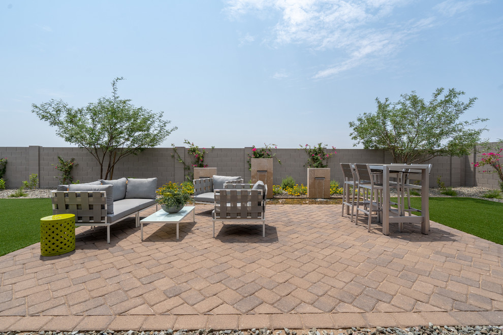 Phoenix, Arizona | Windrose - Palazzo Almeria Patio - Contemporary ...