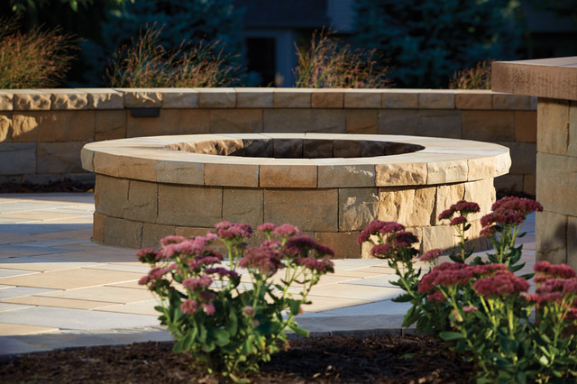 Retaining Wall Block Fire Pit