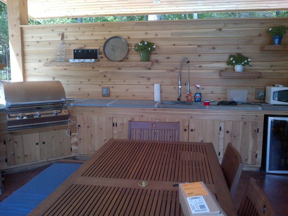 Pool House outdoor kitchen - Classique - Terrasse et Patio - Richmond ...